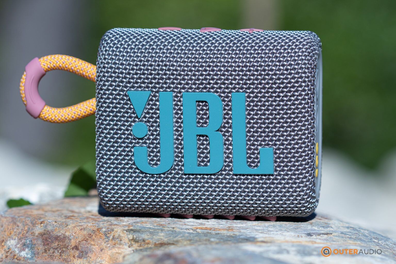 JBL GO 3 Review: A Pocket-Sized Companion