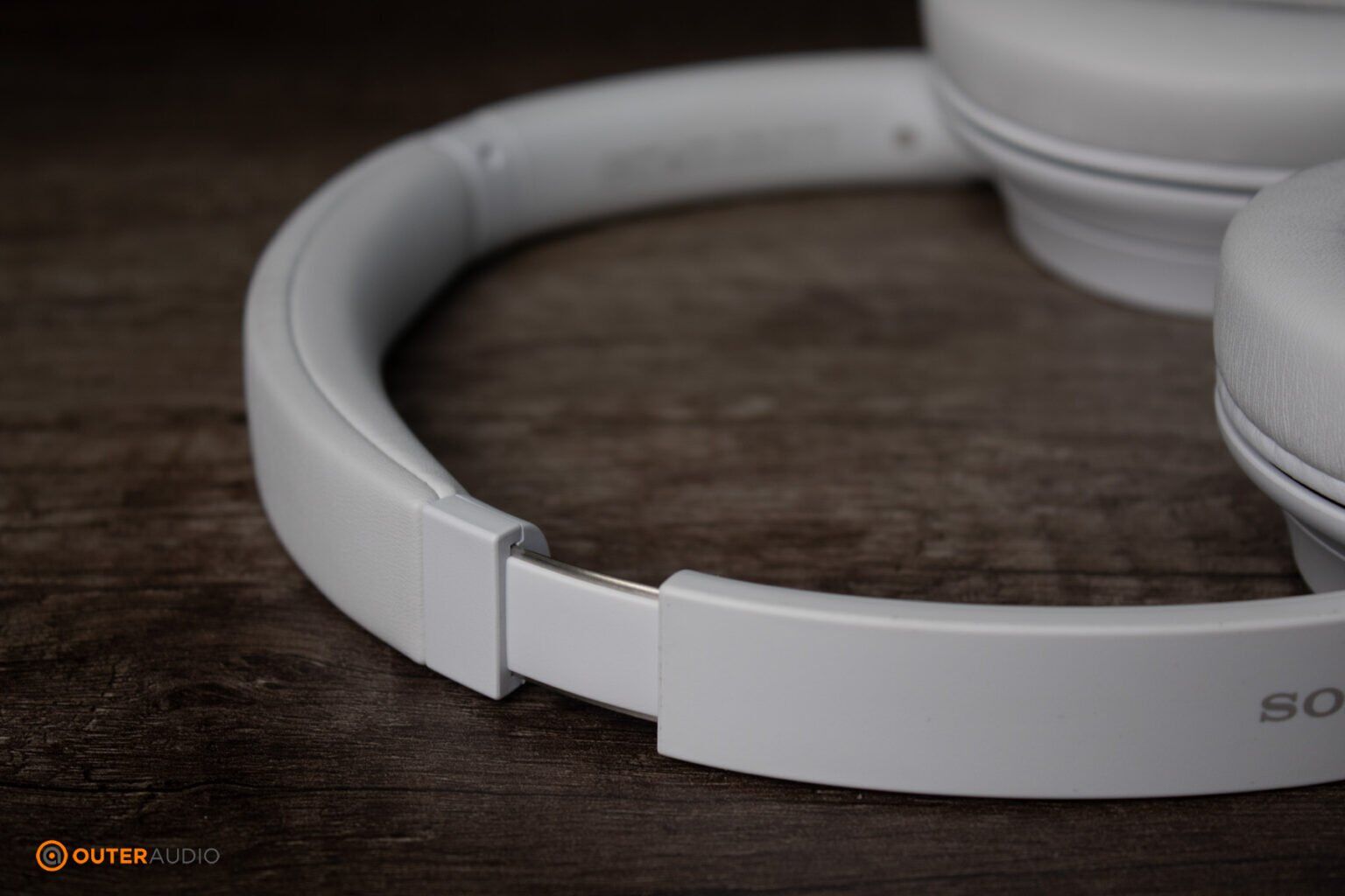 Sony WH-CH720N Review: Wireless ANC For Under $80