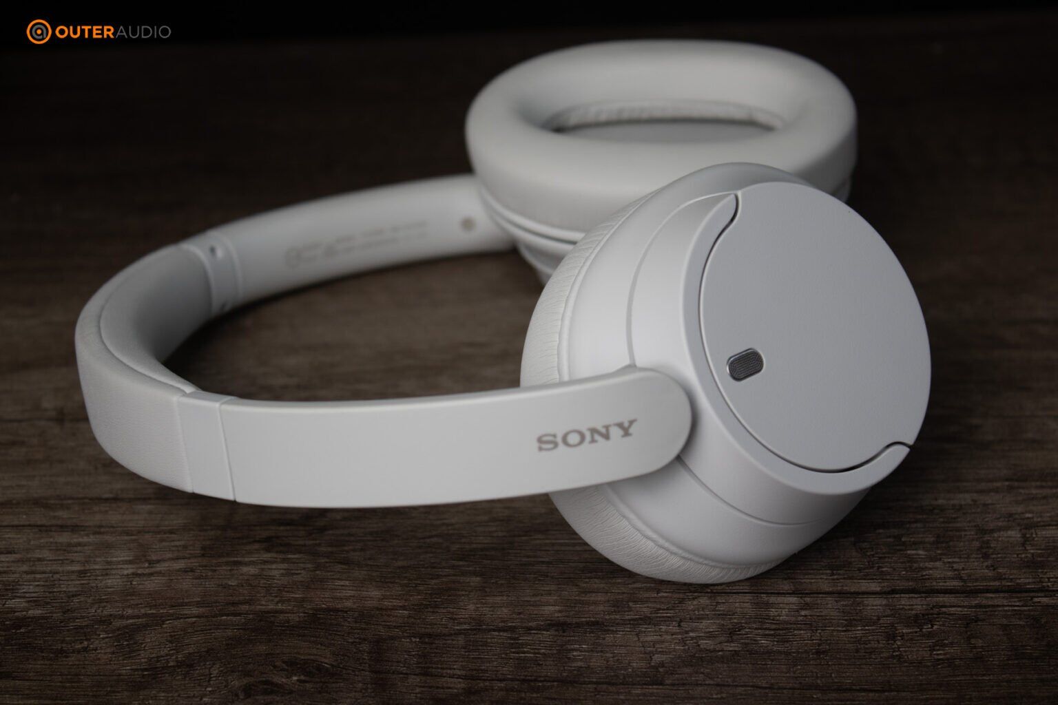Sony WH-CH720N Review: Wireless ANC For Under $80