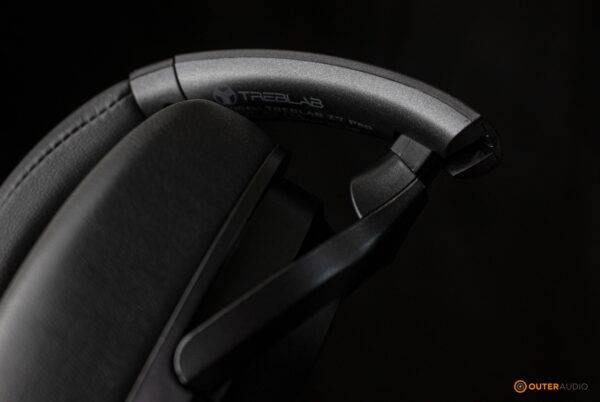Treblab Z7 Pro Wireless Headphone Review