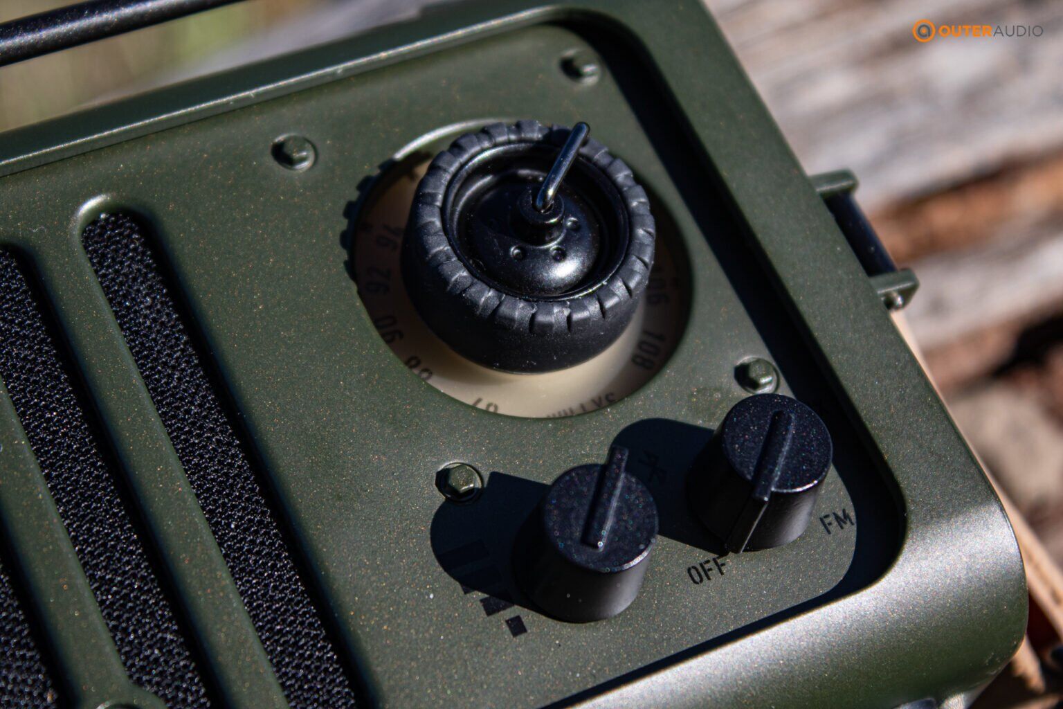 Muzen Wild Jeep Bluetooth Speaker Review